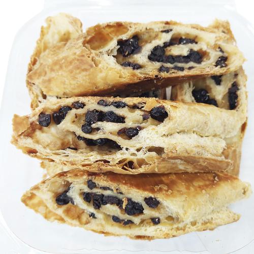 Member's Selection Currant Rolls Freshly Baked 6 Units | Fresh Bakery ...